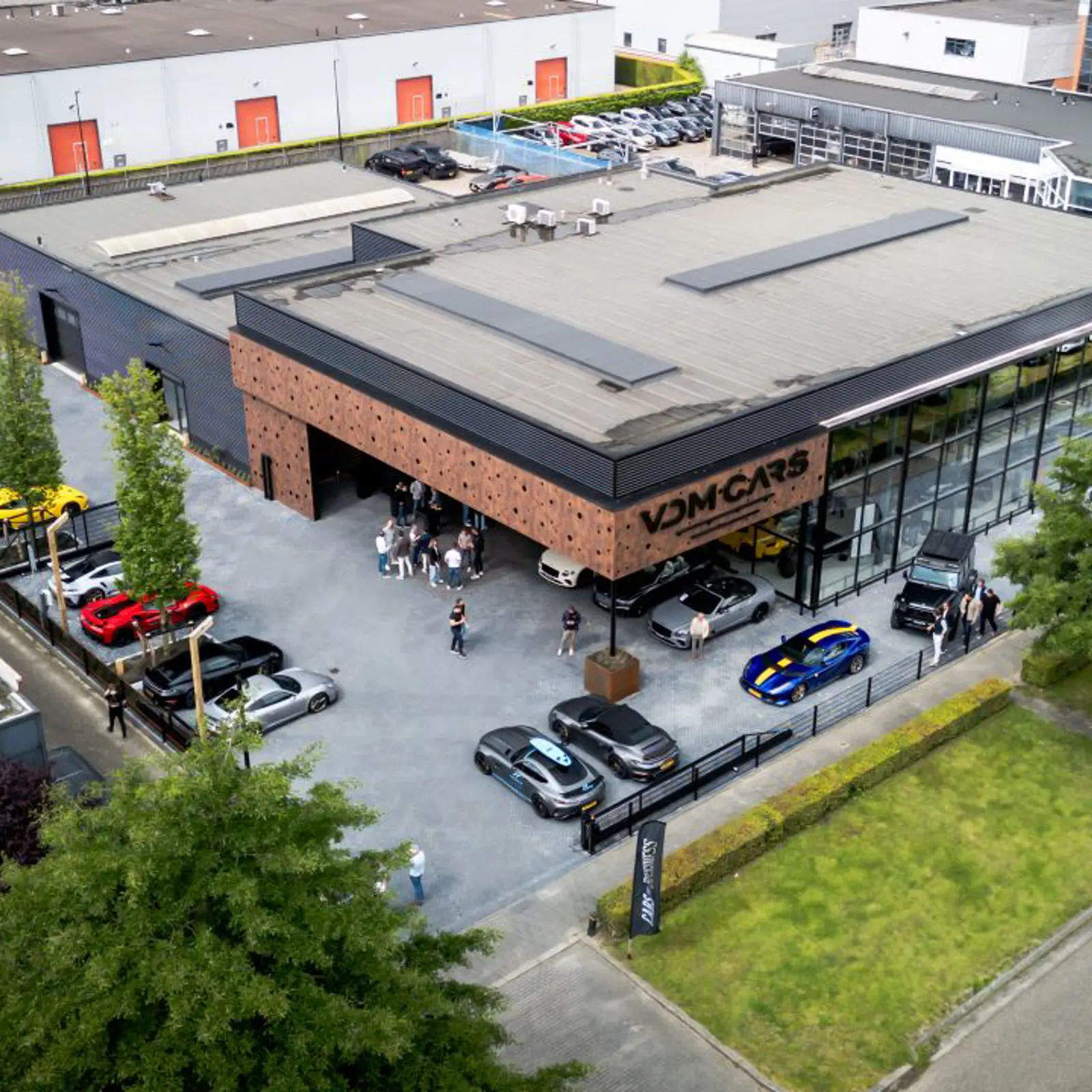 VDM Cars | Luxury & exclusive cars, service & experience